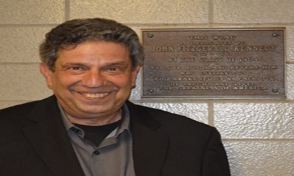 The Incomparable Jon “Bowzer” Bauman From Sha Na Na Is the Special ...